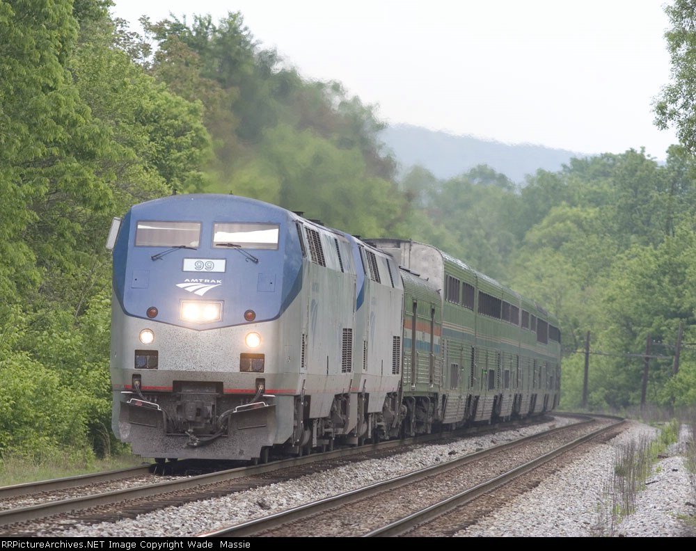 AMTK 99 on the Capital Limited